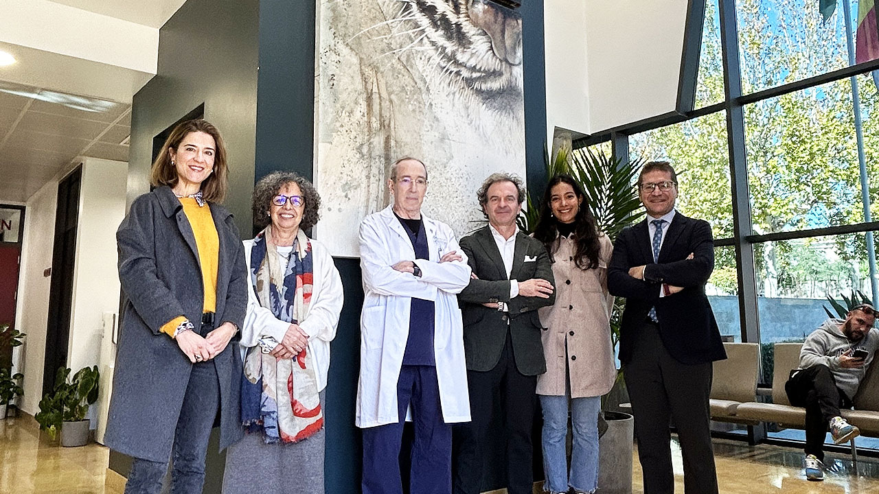 Una obra pictórica de Fernando García Herrera preside el hall del E2 ...